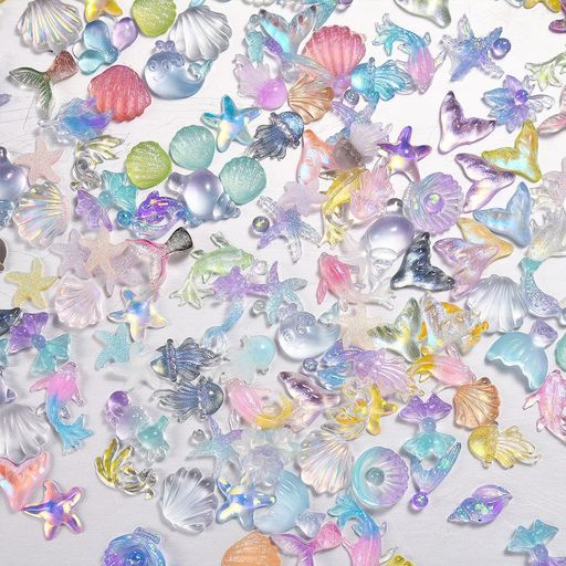 【ネイルパーツ】海洋生物をモチーフしたネイルパーツです。ネイルパーツ約50個入り(ランダム形)。サイズ:11mm*11mm。小さいのに存在感があり、指先に愛らしいアクセントをプラス。 【素材】ネイルパーツは樹脂素材で作られて、立体感があり存...