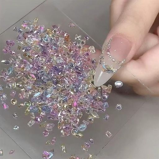 ✨100個入りでたっぷり使える!——ネイルアートやDIY作品にたっぷり使える大容量セット。 💎カラーホワイトサファイアの高級感!——キラめく5Dストーンで、ネイルやアクセサリーが豪華に仕上がります。 🎨色とり...