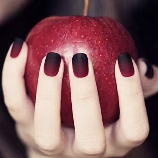 予備チップを含めて24枚入り+接着剤ステッカー。24枚の爪&amp;12別サイズ着用するのに適した10サイズを選択できます。今だけ、ネイルチップ用の両面テープもついているので何度でも、楽しめます!! 使いやすいチップ!やわらかくてヒビ割れし...