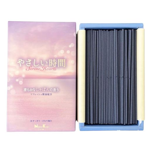 線香 サイズ:16.2x10x4cm シリーズの説明:このお線香をお使いのひとときが、心かよわす「やさしく穏やかな時間」でありますように。「やさしい時間セレーヌ・ハーツ」はそんな想いの込められたお線香です。 商品の特徴:こころやわらぐ清らか...