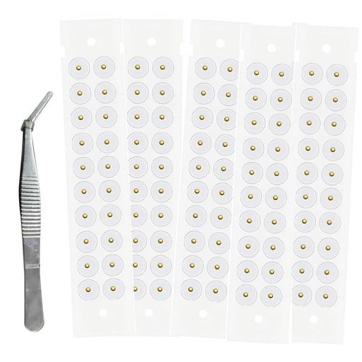 【耳飾りに最適】耳に装着すれば、小さな装飾のアクセントとして使用でき、耳を美しく見せる小さなイヤリングのようなユニークな視覚効果を加えることができます。 【肌に優しい】透明なテープ素材は通気性に優れ、長時間の貼付による耳肌の不快感(サウナ、...