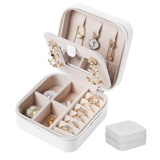 ミラー付きでいつでもトラベルメイク可能:ジュエリーボックスには新たにミラーが追加され、旅行や出張の際にもすぐに化粧ができます。さらにピアスケース用の専用ピアス穴を付けており、小さなピアスも紛失する心配なく収納。アクセサリーケースとしてだけで...