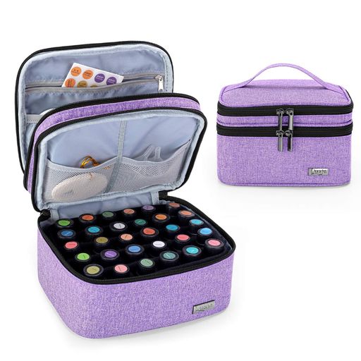 ケースのみの販売です。アロマテラピーに必要なエッセンシャルオイル、スポイトや、かくはん棒などが収納できる二層デザインのアロマオイルケースです。 丈夫なナイロン製で、クッション性があるため、エッセンシャルオイルのボトルを保護できます。 仕切り...