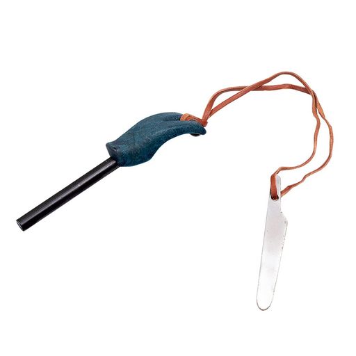 サイズ:長さ124mm・ロッド径:8mm 重量:47g カラー:ブルー(BL) 素材:ロッド:フィロセリウム・ストライカー:スチール・ストラップ:トナカイ革・ハンドル:クピルカオリジナル樹脂