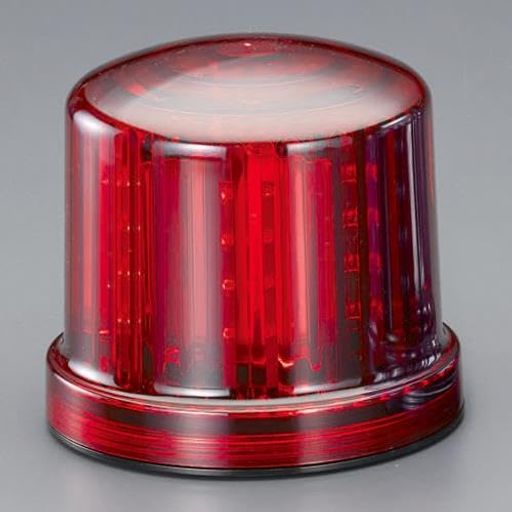 材質:グローブ部:ポリカーボネート、 本体:ABS樹脂^電源:単3電池x4本(別売)^光源:LED球20灯(4個x5列)^電池寿命:アルカリ乾電池で約100時間^サイズ:直径125x112(H)mm^重量:約500g(電池含まず)^色:赤^...