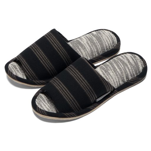 風合い豊かな外縫いスリッパです。 Wヒール仕様でやわらかな履き心地 オリジナル柄のスリッパ 適応サイズ:約25-27cm ※サイズは目安です