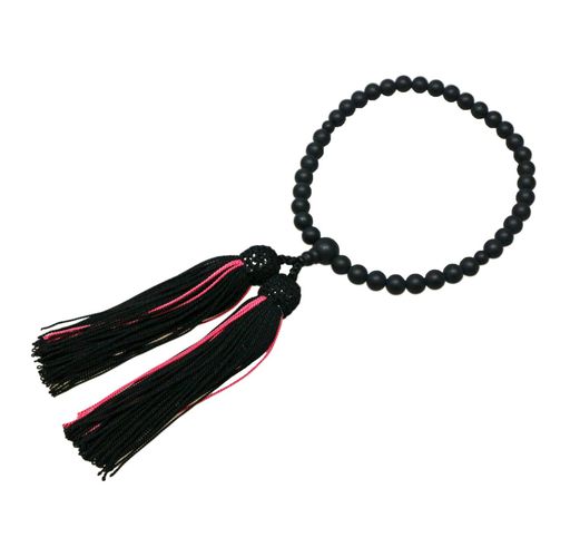 サイズ:内径:8cm 材質:主玉オニキス7mm二天オニキス5mm親玉オニキス10mm房正絹 明治18年創業京念珠製造卸株式会社中郷の珠数です。故中郷光代子が京都府伝統産業優秀技術者表彰「京の名工」、中郷専属珠数司・増田直子が、京都市伝統産業...