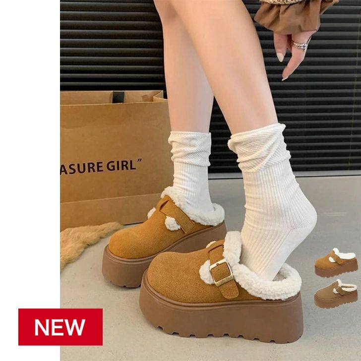 ボア厚底モカシンレディースサボサンダル冬 冷え対策保温厚底靴 ストリート厚底サボ 裏起毛ボアシューズ ふわふわプラットシューズ 暖かい冬靴 履きやすい フェイクムートンローファー 歩きやすい もこもこ防寒靴バックルデザイン ボリューム感のあ...