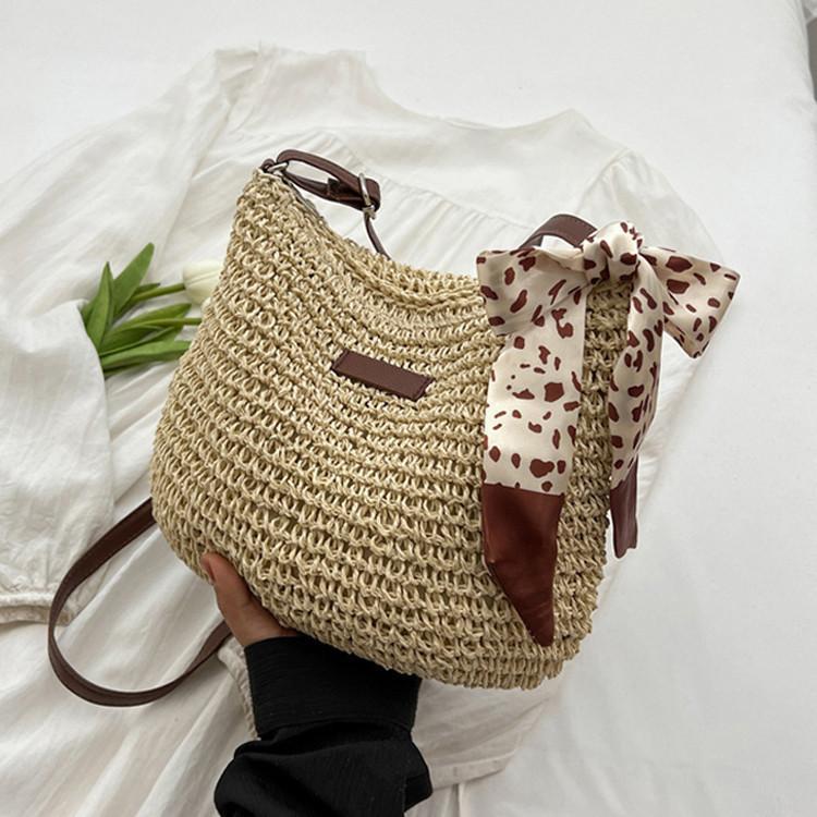 ■品名：カゴバッグ■素材：麦わら■カラー：全2色■サイズ：写真参考■重さ(約）：0.13kgかごバッグ カゴバッグ トートバッグ 巾着付き レディース バスケットインテリア ファブリック 雑貨 おしゃれ ピクニック 海 ビーチ カゴバック手...