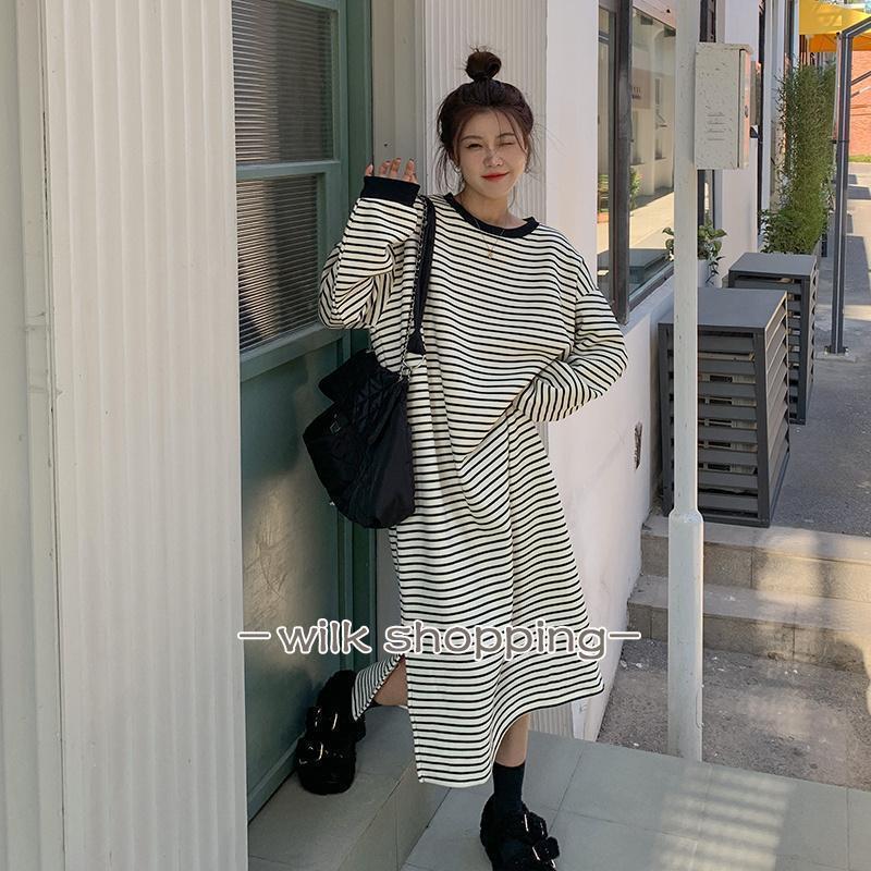 販売内容：ワンピース素材：コットン　ポリエステルカラー：ブラックグレー伸縮性：なしサイズ詳細情報：約フリーサイズ:着丈112cm バスト128cm 肩幅58cm 袖丈52cmレディースファッション 秋服 冬服 アウター 30代40代50代6...