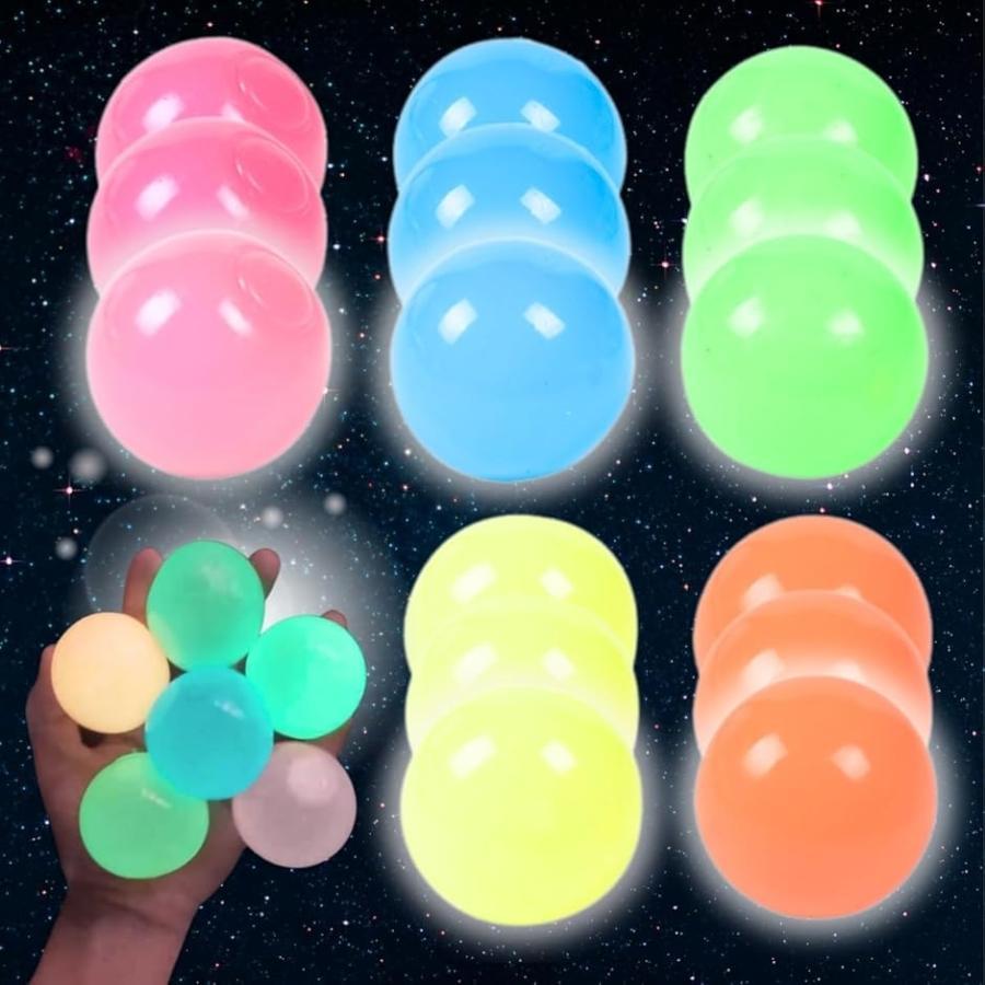 バリエーションコード : 2BUQJGHU1F「暗闇で光る魅力的な夜光効果」 カラフルなボールは光や太陽光を吸収して暗闇で柔らかく発光します。昼間に光を当てるだけで、夜には幻想的な輝きを放ち、お部屋を明るく彩ります。遊びながらインテリアとし...