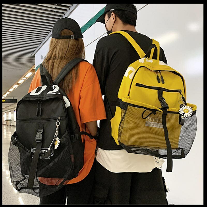 【商品コード】:【カラー】:ブラック、グリーン、イエローサイズ:41x31x13 CM(約)人気スポーツから、ボールが収納できる便利なバッグのご紹介です。リュック本体は通学や部活にピッタリの大容量仕様!ボールが外側に収納できるので、リュック...