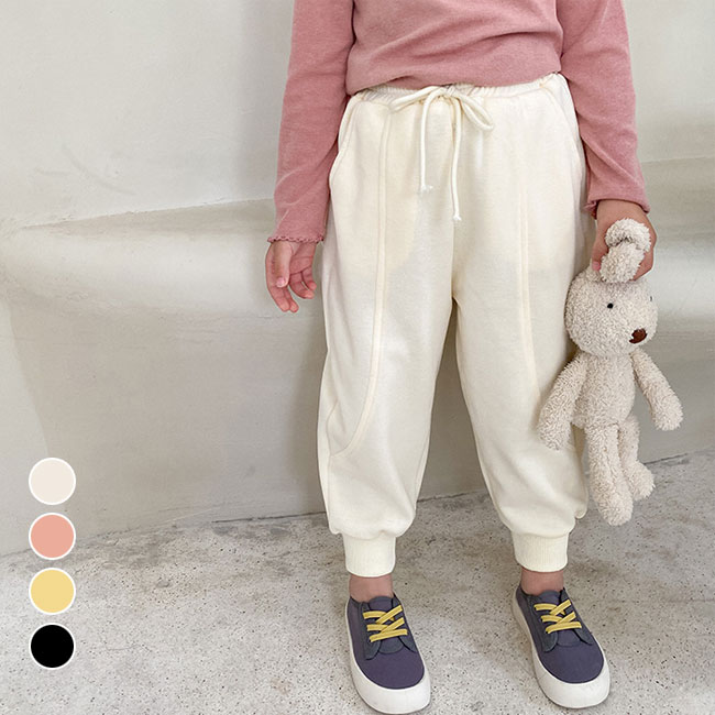 スウェットパンツ 女児 サルエルパンツ 秋 ロングパンツ ゆったり 女の子 ジョガーパンツ スウェット 子ども カジュアルパンツ 春 スポーツ 楽チン ジュニアパンツ 女の子用スウェットパンツが新入荷 サルエルパンツのシルエットでカジュアル...