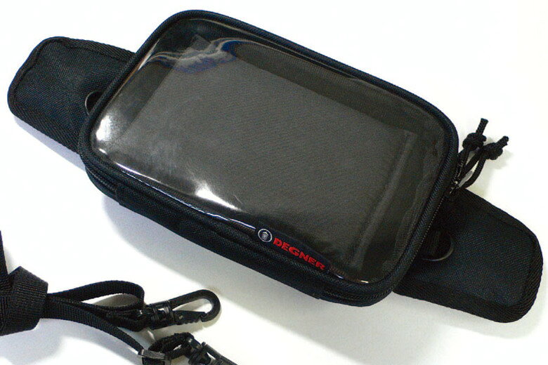 【DEGNER(デグナー)】デグナー 吸盤式ナビタンクバッグ BK■カタログ品番：P027-3111■メーカー品番：NB-18■JAN：4524486043611適応車両：BK タイプ ： 吸盤式 素材 ： ポリエステル 色 ： ブラック ...