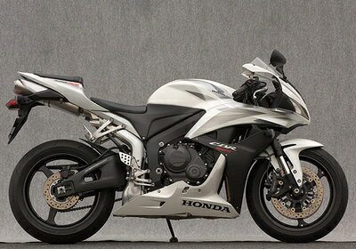 【YAMAMOTO RACING(ヤマモトレーシング)】ヤマモト.R スリップオン チタンサイレンサー CBR600RR 07-08■カタログ品番：P034-2721■メーカー品番：10608-01NTN■JAN：4521717004175...