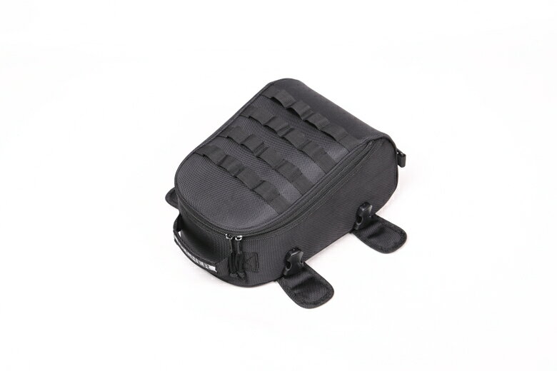【DEGNER(デグナー)】デグナー シートタンクバッグ ブラック■カタログ品番：P097-4261■メーカー品番：NB-173■JAN：4524486085604適応車両：ブラック ◆カラー：ブラック ◆素材：ポリエステル ◆サイズ：ポリ...
