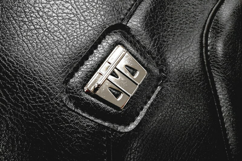 ■メーカー名：BAGSTER(バグスター) ■メーカー品番：1584C ■JAN：4548664508396 ・適応車両：S1000RR 10-14 ヨーロッパのバイク文化が生んだタンクをカバーするための商品。幅広いカラーバリエーションで、...