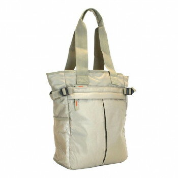 ※パッケージ、デザイン等は予告なく変更される場合があります。※画像はイメージです。商品タイトルと一致しない場合があります。A4サイズのファイルや雑誌もラクラク入ります。お弁当箱、メークポーチなどなど。大きめトートですが収納ポケットが充実して...