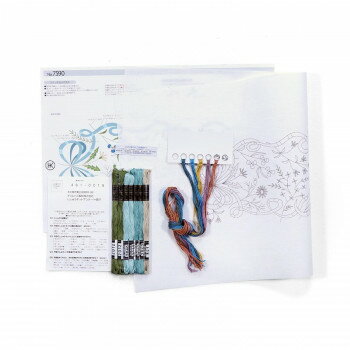 ※パッケージ、デザイン等は予告なく変更される場合があります。※画像はイメージです。商品タイトルと一致しない場合があります。インテリアアイテムとしても人気の高い、縦型フレームで飾りたくなるシリーズです。図案は布にプリント済み。※飾る用の額は別...