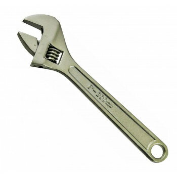 ※パッケージ、デザイン等は予告なく変更される場合があります。※画像はイメージです。商品タイトルと一致しない場合があります。ボルトやナットの締め緩めに。鍛造製の丈夫なボディに落ち着きのあるサテンメッキ仕上げで便利な目盛り付きです。サイズ203...