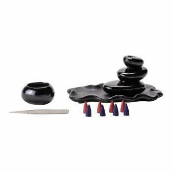 ※パッケージ、デザイン等は予告なく変更される場合があります。※画像はイメージです。商品タイトルと一致しない場合があります。コーン状のお香に火をつけると煙が下から水が流れるがごとく、香の香りを漂わせながら流れてゆきます。嗅覚だけでなく、視覚で...