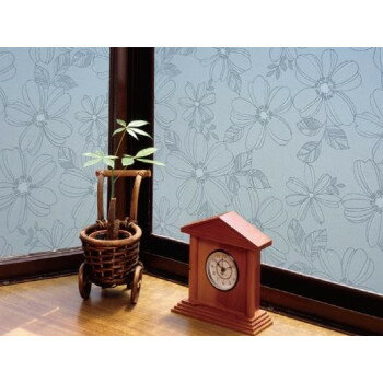 ※パッケージ、デザイン等は予告なく変更される場合があります。※画像はイメージです。商品タイトルと一致しない場合があります。窓を濡らした状態にして貼りつけるだけ!!簡単で、剥がした時に糊が残ることがないので、賃貸住宅でもご利用いただけます♪こ...