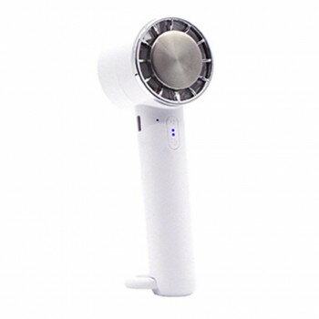 ※パッケージ、デザイン等は予告なく変更される場合があります。※画像はイメージです。商品タイトルと一致しない場合があります。本体が軽いので気軽に持ち運べ、スタンドを使えば机の上で使用したり、カバンにさげて使用することも可能です。※充電時間は機...