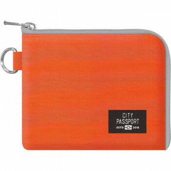 ※パッケージ、デザイン等は予告なく変更される場合があります。※画像はイメージです。商品タイトルと一致しない場合があります。「ハード」「ポップ」バラエティに富んだ、メンズラインナップ。窓枠ポケット付きのコンパクトなパスケース。小銭、お札、カー...