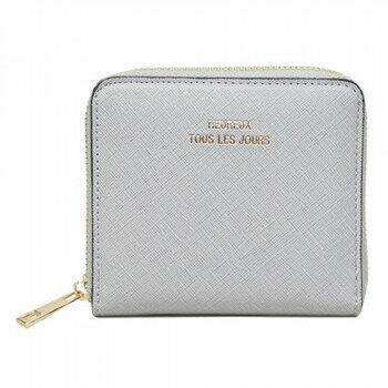 ※パッケージ、デザイン等は予告なく変更される場合があります。※画像はイメージです。商品タイトルと一致しない場合があります。細かな角シボで上品に高見えします。見開きで中が一目、ラウンドファスナーで中身をしっかり守ります。札入れ・小銭入れ・カー...