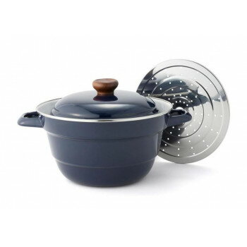 ※パッケージ、デザイン等は予告なく変更される場合があります。※画像はイメージです。商品タイトルと一致しない場合があります。「ゆでる・煮る・蒸す・混ぜる・揚げる」を一台でこなす万能多機能鍋です。分厚い素地と、内外部をカバーした熱伝導率の低いホ...