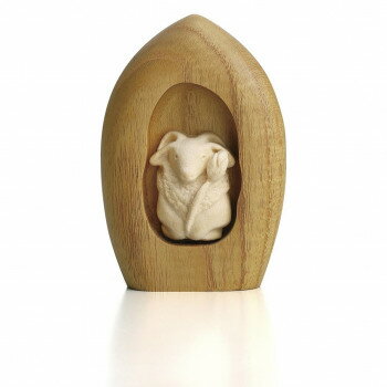 ※パッケージ、デザイン等は予告なく変更される場合があります。※画像はイメージです。商品タイトルと一致しない場合があります。手のひらにころんと収まる、可愛らしいかたちのおまもりです。大切な人への贈りものにぴったりです。専用の袋が付属しています...