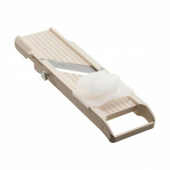 ※パッケージ、デザイン等は予告なく変更される場合があります。※画像はイメージです。商品タイトルと一致しない場合があります。厚さ調整ダイヤルで、0.5mm〜5mmまで野菜の切れる厚さが調節できます。サイズ外寸:縦323×横92×高さ35mm個...