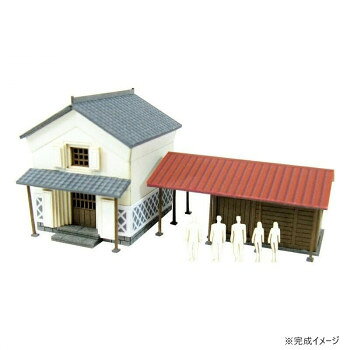 ※パッケージ、デザイン等は予告なく変更される場合があります。※画像はイメージです。商品タイトルと一致しない場合があります。蔵と納屋のキットです。重厚な扉となまこ壁が印象的な蔵と納屋がセットになっています。なまこ壁がアクセントになってグッと引...