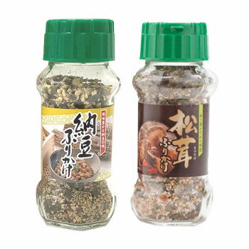 ※パッケージ、デザイン等は予告なく変更される場合があります。※画像はイメージです。商品タイトルと一致しない場合があります。あたたかいご飯におむすび、お弁当にふりかけて、お召し上がりください。【納豆ふりかけ】納豆の粘り・風味をいかしたふりかけ...