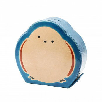 ※パッケージ、デザイン等は予告なく変更される場合があります。※画像はイメージです。商品タイトルと一致しない場合があります。山羊革に型押しで模様をデザインして、カラフルにペイントしたヤンピーシリーズの貯金箱です。底の部分のボタンを開けてお金を...