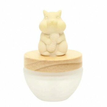 ※パッケージ、デザイン等は予告なく変更される場合があります。※画像はイメージです。商品タイトルと一致しない場合があります。インテリアにマッチする、可愛いフォルムのアロマディフューザーです。【香料】ラベンダー【注意事項】※食べ物ではありません...