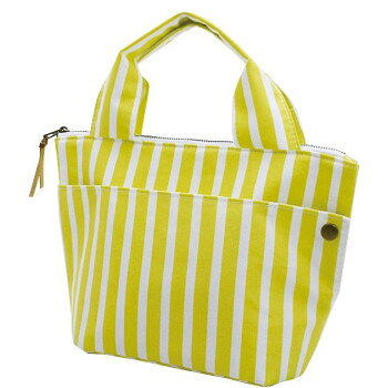 ※パッケージ、デザイン等は予告なく変更される場合があります。※画像はイメージです。商品タイトルと一致しない場合があります。抗菌生地を使用した ランチバッグは菌の増殖を抑えるので、食中毒予防にも効果的です。断熱性のある発泡ポリエチレンシートを...