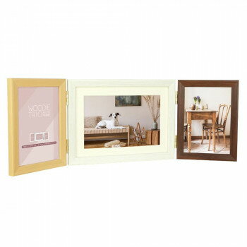 ※パッケージ、デザイン等は予告なく変更される場合があります。※画像はイメージです。商品タイトルと一致しない場合があります。美しく飾れる観音開きの3面フレームです。※3面はコの字型です。※左右のフレームを閉じて収納することはできません。※マッ...