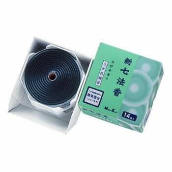 ※パッケージ、デザイン等は予告なく変更される場合があります。※画像はイメージです。商品タイトルと一致しない場合があります。白檀の香りの渦巻きタイプのお線香。簡易香台付きです。サイズ高さ116×幅114×奥行54mm個装サイズ：12×11.6...