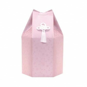 ※パッケージ、デザイン等は予告なく変更される場合があります。※画像はイメージです。商品タイトルと一致しない場合があります。日本古来の「麻の葉柄」をリデザインしたシックな和柄の六角袋です。サイズ組立後:W25.8×H40.7×D23.2cm、...