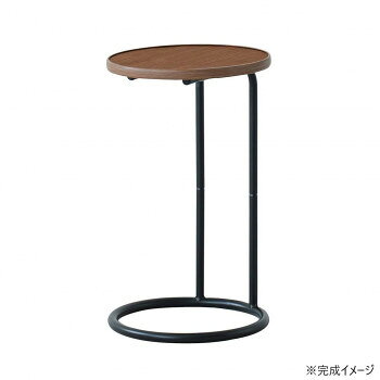 ※パッケージ、デザイン等は予告なく変更される場合があります。※画像はイメージです。商品タイトルと一致しない場合があります。手の届くところに必要なものを置ける便利なサイドテーブル「ラテ」。ベースをソファ下に差し込みできるコの字型タイプで、約3...