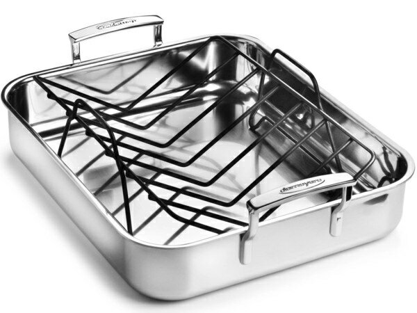 1908年に創業のベルギー王室ご用達のメーカー・デメイエレ社は7層ステンレスの高級クックウェアーのブランドとして世界中のシェフから評価されています その中でも日本未発売のモデルを中心にセレクトしてご紹介いたします 国際宅急便は個人向けサービ...