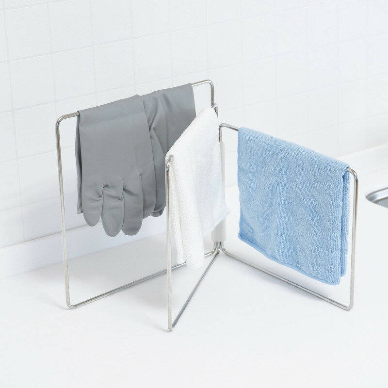 ●　ここがポイント　● 〇キッチンクロスの乾燥に ・毎日使うふきんや台拭きを清潔に保ちます。 〇「3段階の高さ」で干し分け可能 ・ゴム手袋（高）、ふきん（中）、台拭き（低）など、アイテムに合わせて高さを変えて使い分けることができます。 ・置...