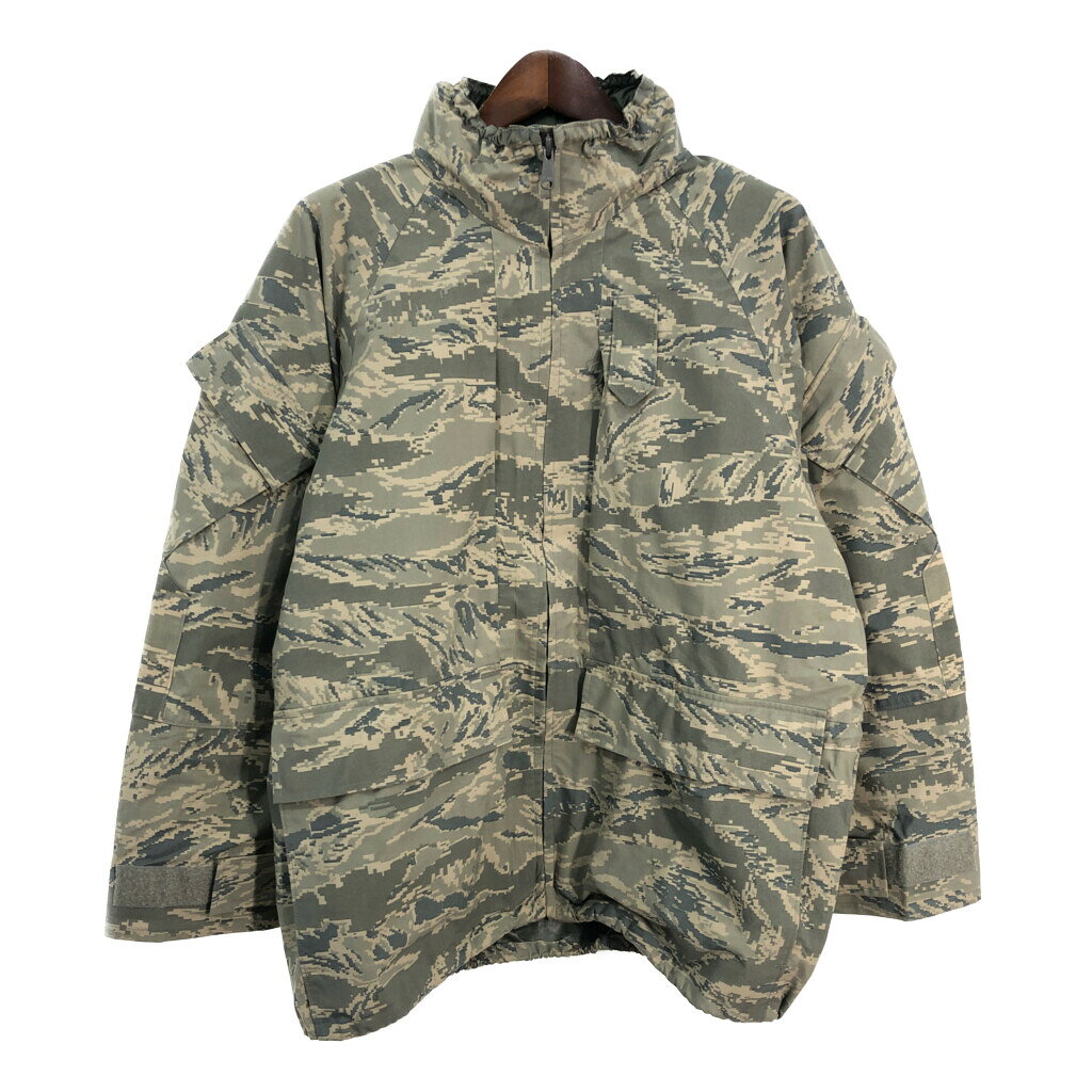 DESCRIPTION ブランド/米軍実物 U.S.AIRFORCE USAF サイズ【サイズ】LARGE REGULAR【実寸】 着丈：約78cm身幅：約71cm裄丈：約91cm袖下丈：約65cm 主な素材表地 : ナイロン 色グリーン ...