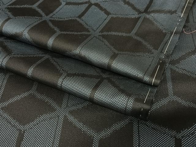 ■■■　サイズ　■■■ 身丈 161.5cm（肩から） 裄丈 66.5cm 袖丈 47.5cm　縫込み 3.5cm 袖幅 33.5cm 前幅 26cm 後幅 30.5cm 着物縫いこみ 内揚げ 0cm 裄 お袖側 約2cm　身頃側 約2cm...