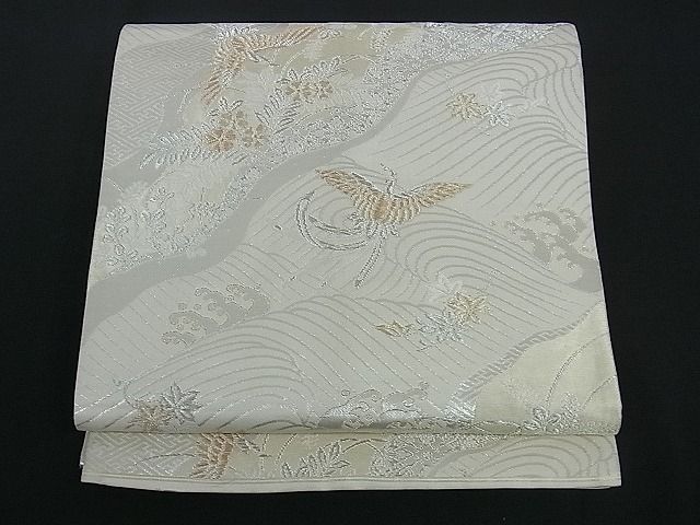 ■■■　サイズ　■■■ 長さ 466cm 幅 30cm程 ■■■　商品詳細　■■■ 【正絹】 状態は 前柄に薄い汚れがございますが その他特に目立ったシミ汚れなどもなく大変良い状態です。 大変上質な逸品になります。 お安く出品致しますので、...