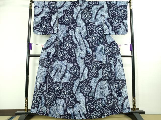 ■■■　サイズ　■■■ 身丈 160.5cm（肩から） 裄丈 68cm 袖丈 48cm　縫込み 2.5cm 袖幅 32.5cm 前幅 26cm 後幅 31.5cm 着物縫いこみ 内揚げ 1cm 裄 お袖側 約 2cm　身頃側 約 0cm ■...