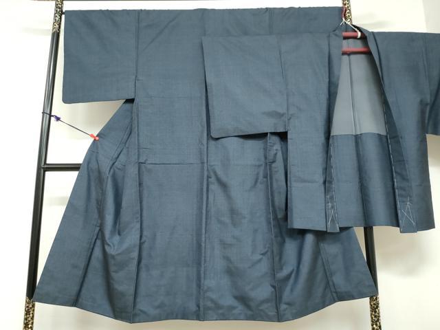 ■■■　サイズ　■■■ 【着物】 身丈 141.5cm（肩から） 裄丈 68cm 袖丈 49cm　縫込み 3cm 袖幅 48.5cm 前幅 27.5cm 後幅 31.5cm 着物縫いこみ 内揚げ 3cm 裄 お袖側 約3cm　身頃側 約2c...