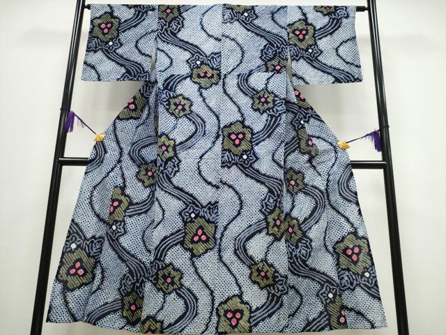 ■■■　サイズ　■■■ 身丈 148cm（肩から） 裄丈 65cm 袖丈 41.5cm　縫込み 3cm 袖幅 34cm 前幅 23.5cm 後幅 30.5cm 着物縫いこみ 内揚げ 0cm 裄 お袖側 約2cm　身頃側 約3cm ■■■　商...