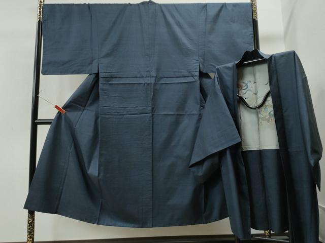 ■■■　サイズ　■■■ 【着物】 身丈 143cm（肩から） 裄丈 71.5cm 袖丈 48.5cm　縫込み 3cm 袖幅 36cm 前幅 27.5cm 後幅 32cm 着物縫いこみ 内揚げ 5cm 裄 お袖側 約3.5cm　身頃側 約3c...